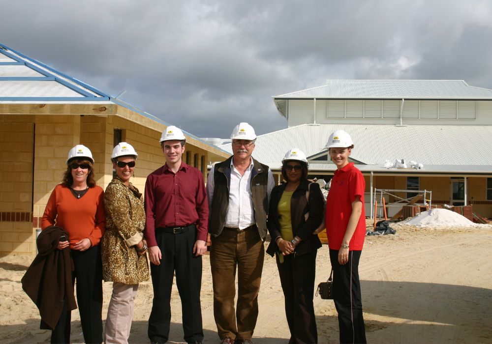 History - Holy Cross College